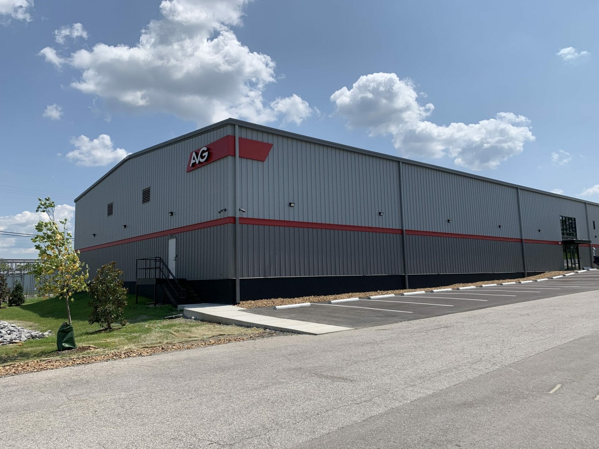 Auto Vault Garage – Nashville, TN Premier Auto Club & Storage Facility